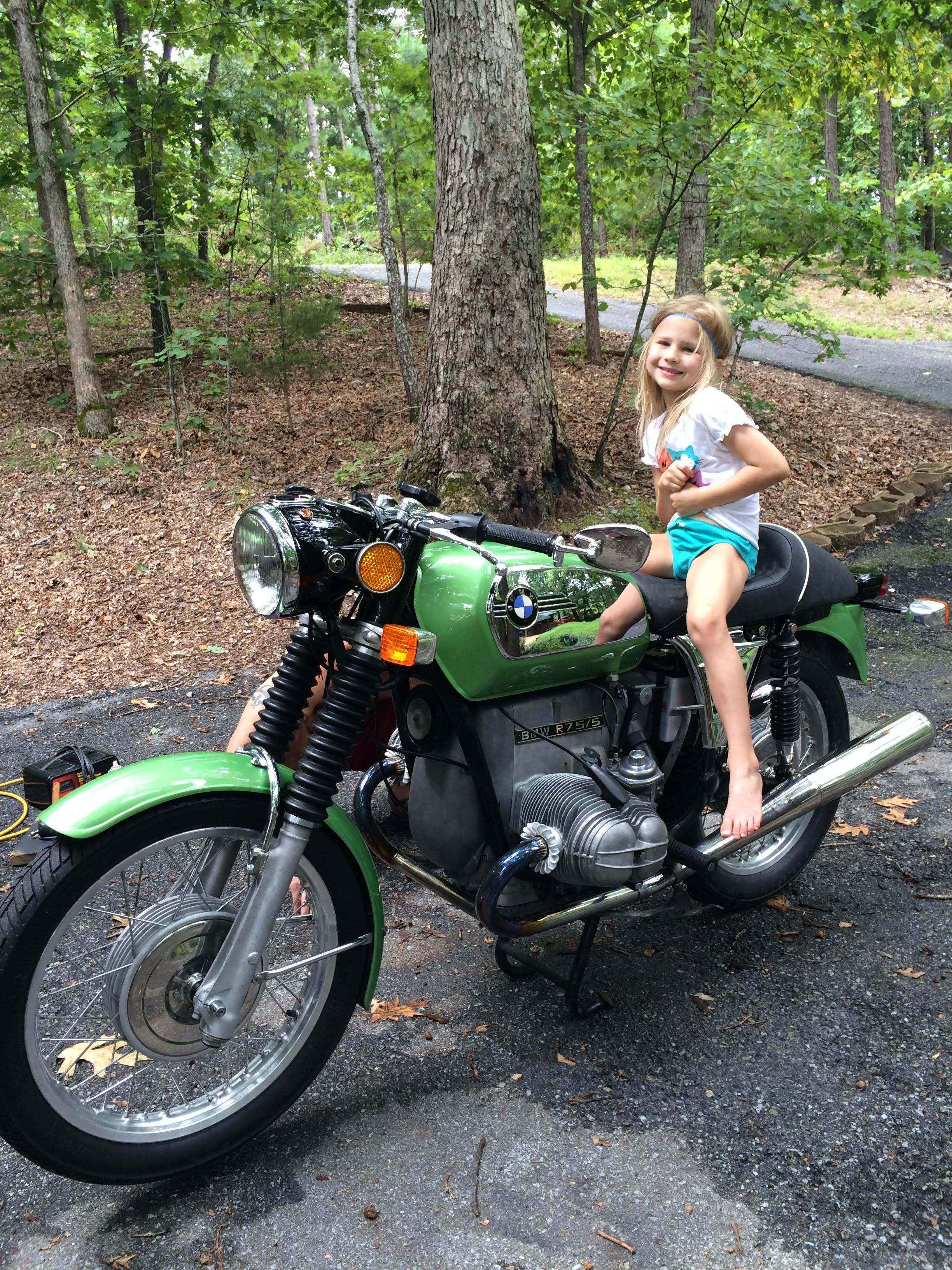 1972 BMW R75/5 Toaster Tank Pics